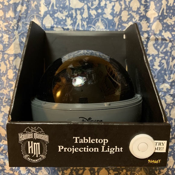 Disney | Other | Nwt Disney Parks Haunted Mansion Table Top Projection ...